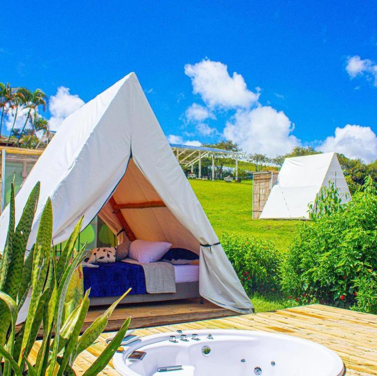 AW Guatape Glamping Resort | Guatape | HotelesCheveres.com 2024