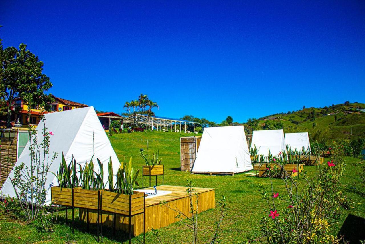 AW Guatape Glamping Resort | Guatape | HotelesCheveres.com 2024