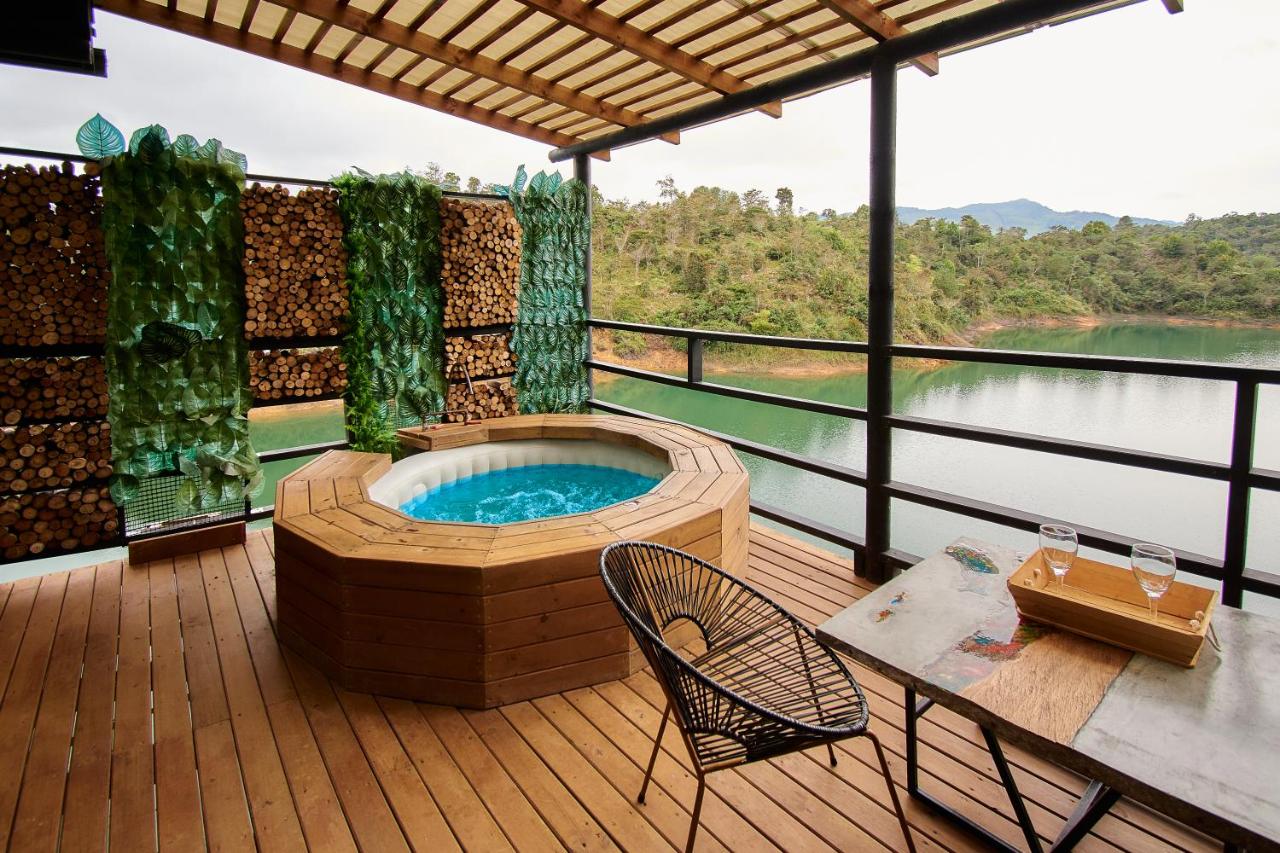 Hotel Mumu Guatapé | Guatape | HotelesCheveres.com 2025